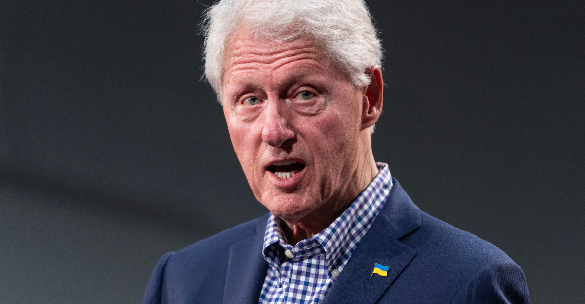 “The people in charge have lied to us” – Bill Clinton issues statement ...