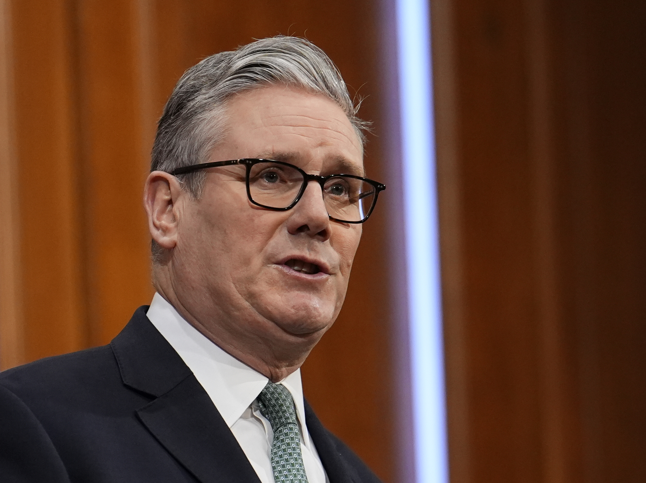 Starmer to visit China this week in bid to build bridges with Beijing