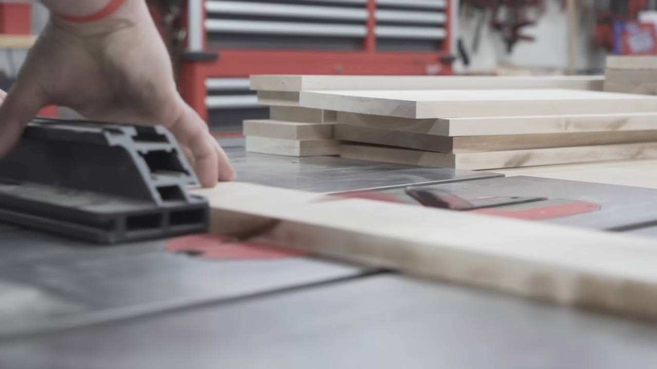 Dangerous mistake - I plunged a bandsaw through a board