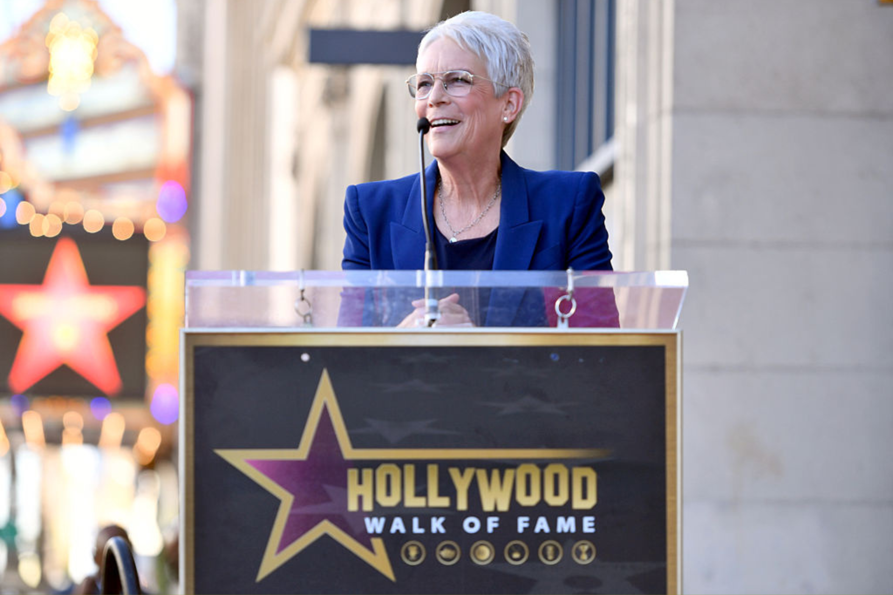 Jamie Lee Curtis has stark 3-word message on ICE protest