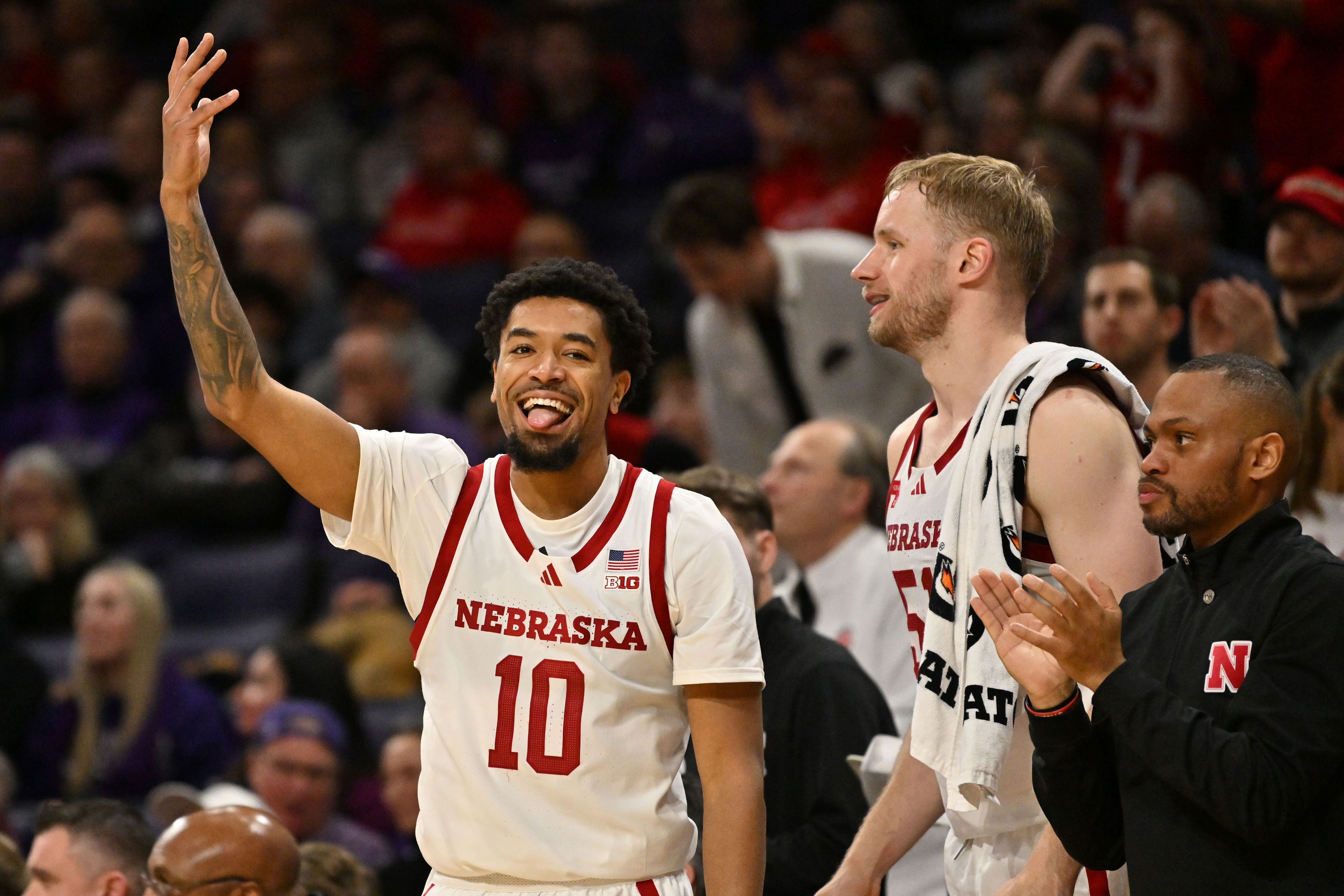 Friday flakes: Here is hoping the Illinois-Nebraska basketball game ...