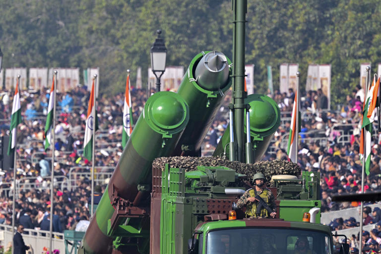 77th R-Day parade: 150 years of 'Vande Mataram'; EU leaders chief guests