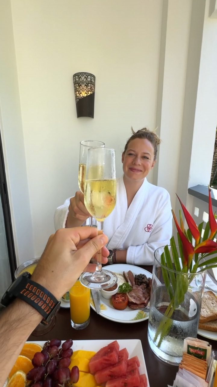 Luxury beach resort in Mombasa: Sarova Whitesands experience