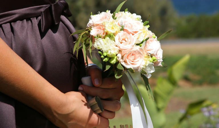 Family won’t come to my wedding after sister’s pregnancy announcement