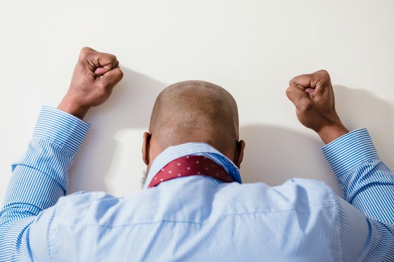 11 common patterns seen in men who fail to mature emotionally
