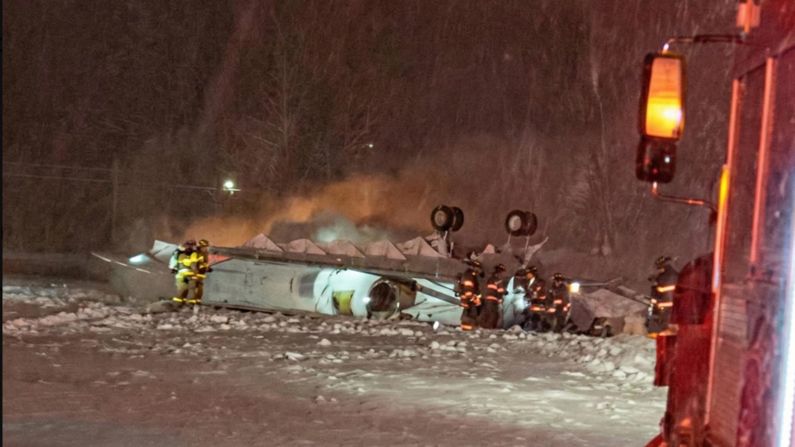 FAA launches probe after private jet with 8 onboard flips and bursts ...