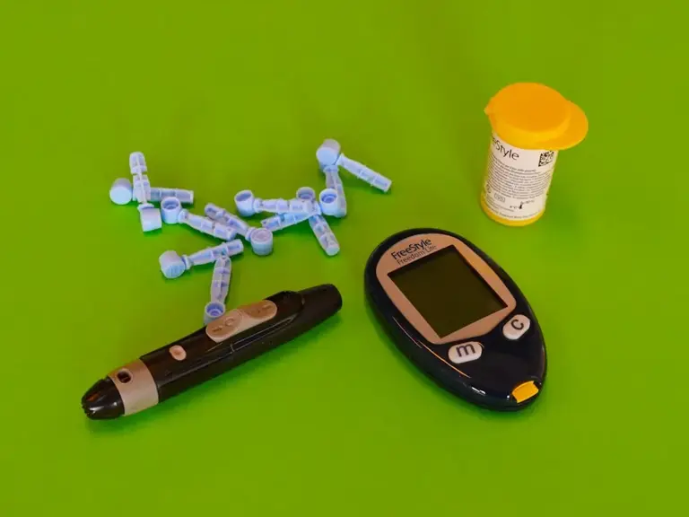 Why you'd go broke trusting diet labels: How low-fat snacks spike insulin