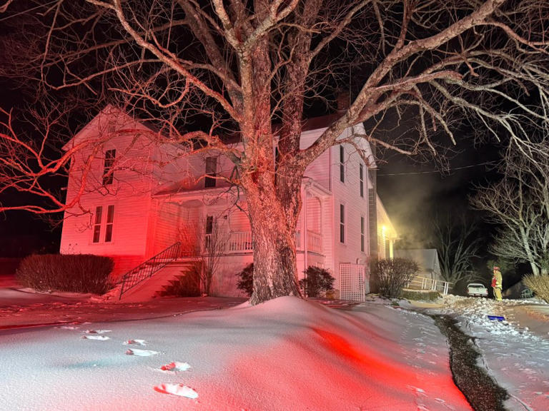 Firefighters save man in wheelchair from Botetourt County house fire