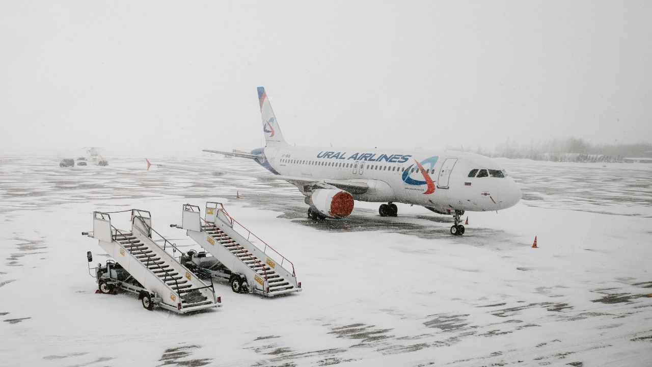 More than 10,800 flights axed as massive winter storm slams US