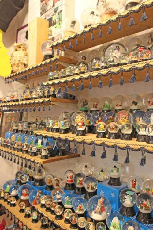 The surprising story behind the snow globe’s invention in Vienna