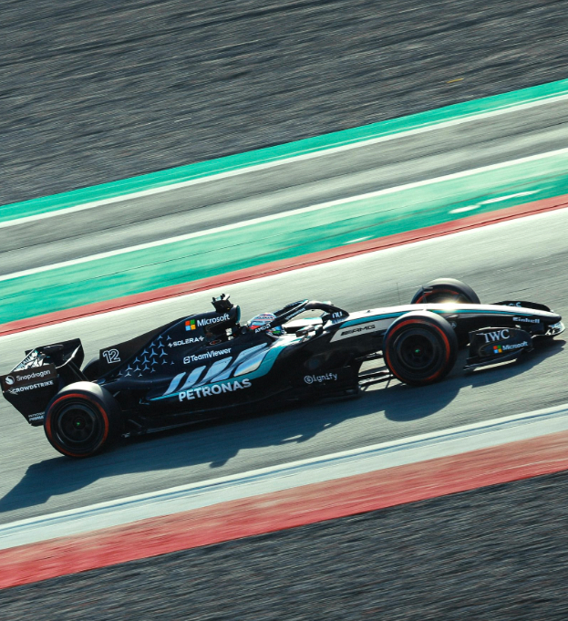 Lewis Hamilton sets fastest time of the week at F1 testing - latest