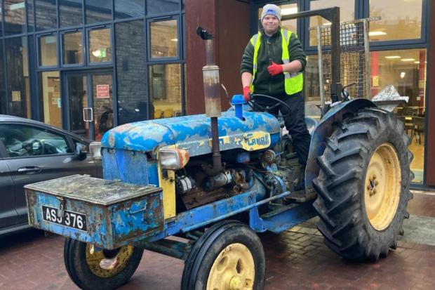 Hundreds praise teen who drove vintage tractor through Swindon