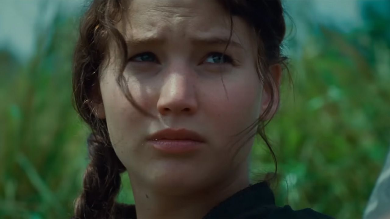 After booking The Hunger Games, the moment Jennifer Lawrence realized ...