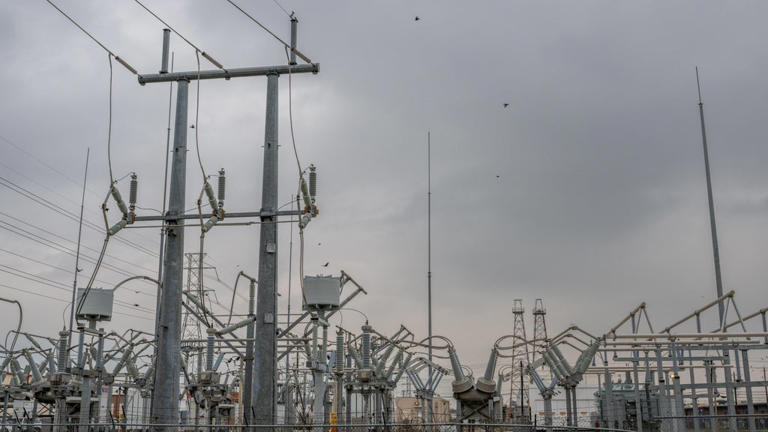 How the Texas power grid is holding up during the winter storm