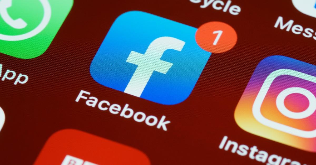 Facebook users can make money from their content as official digital ...