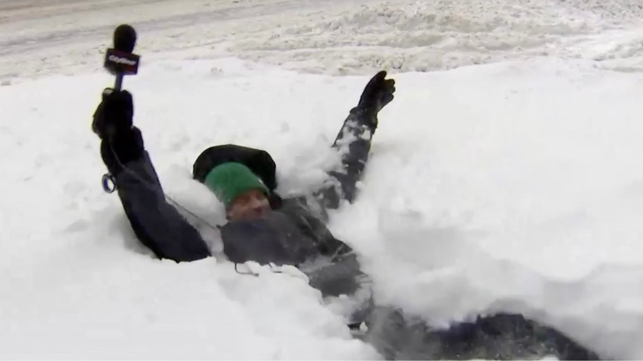 Stella, Devo, and Tim take on the snow!