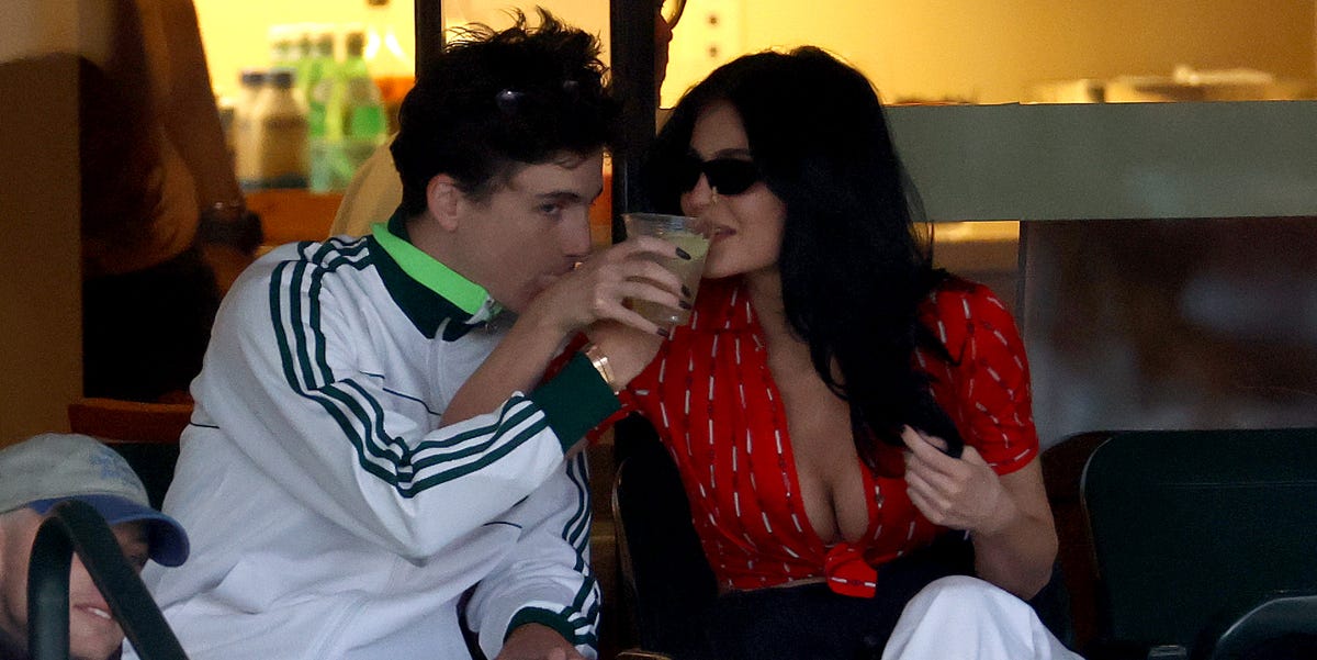 Timothée Chalamet was seen looking smitten with Kylie Jenner on a Cabo ...