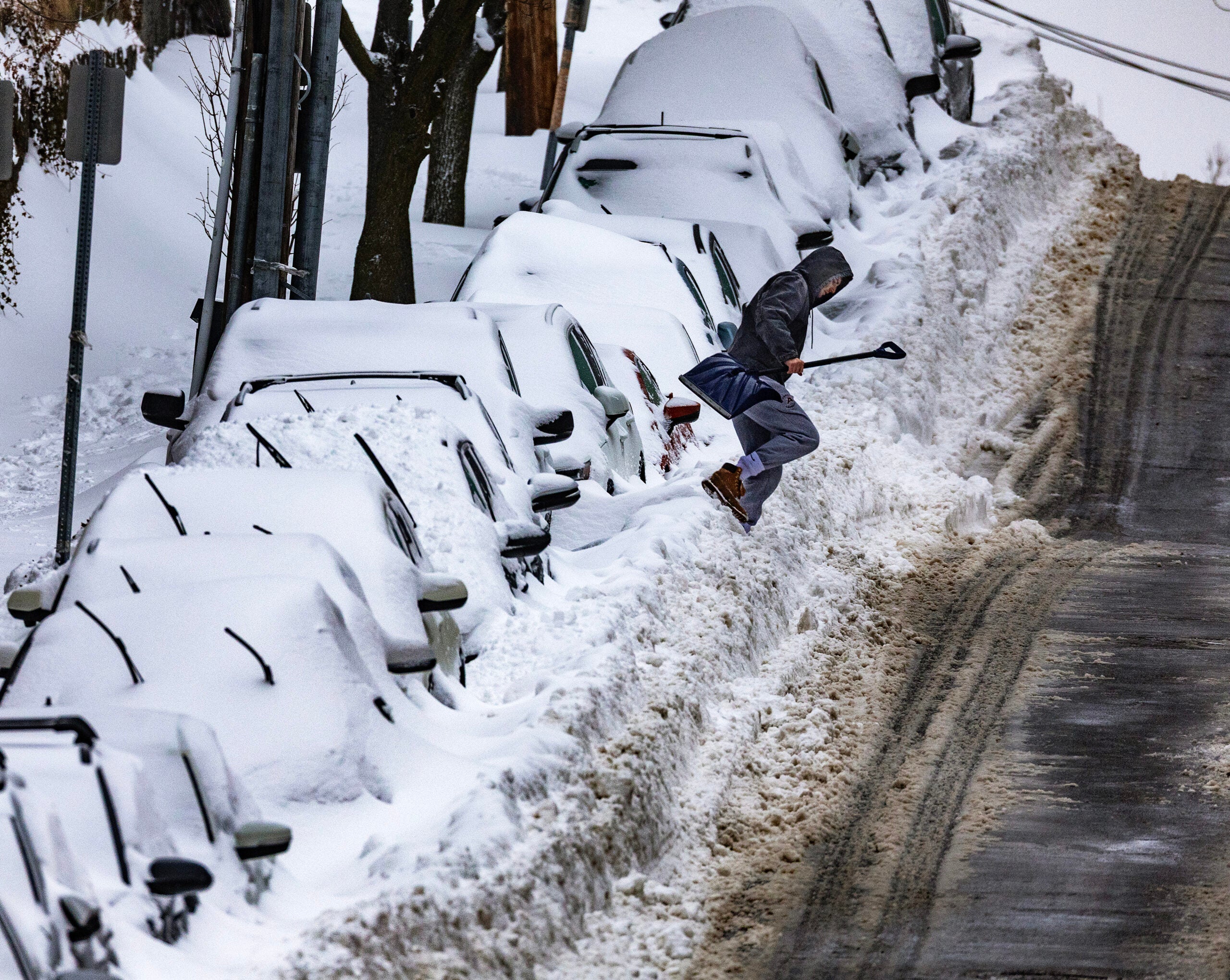 Here’s Dave Epstein’s Monday morning snowstorm update