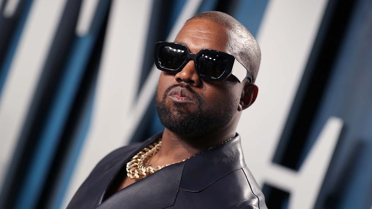 Kanye West issues apology for antisemitic remarks, cites bipolar ...