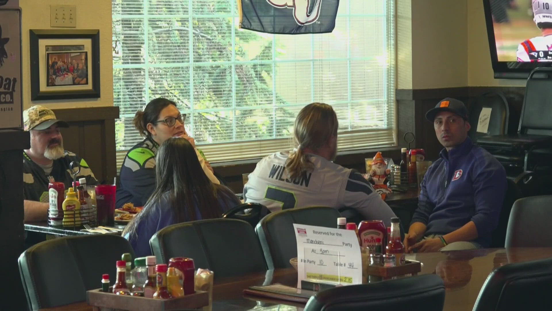 Local Seattle Seahaks fan react to team punching ticket to Super Bowl 60