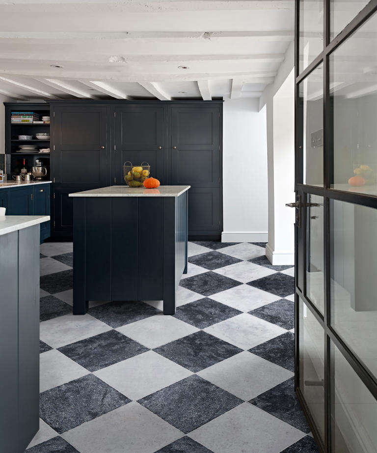 The kitchen floor tile ideas worth saving