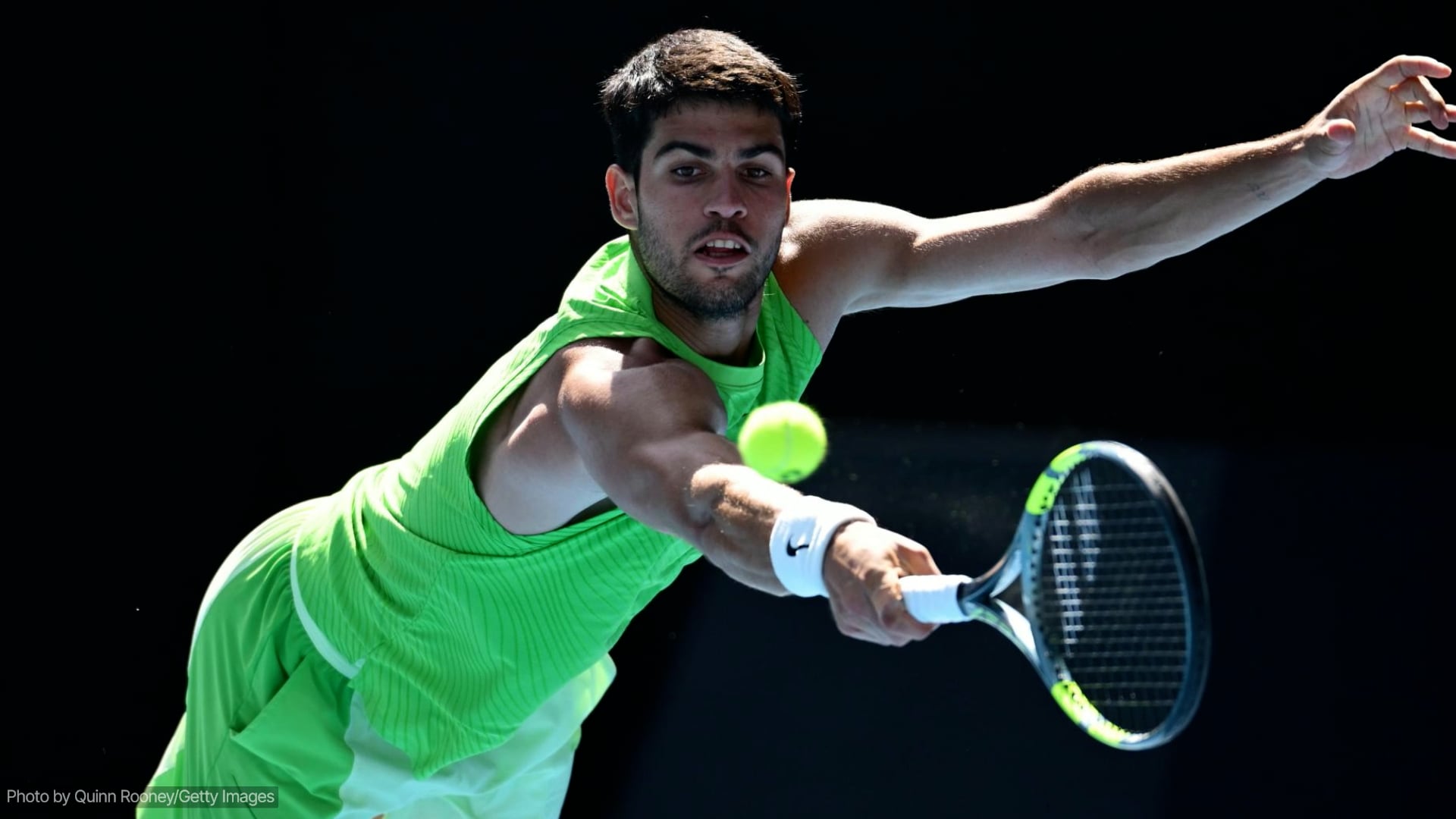 Alcaraz told to remove Whoop device at Australian Open