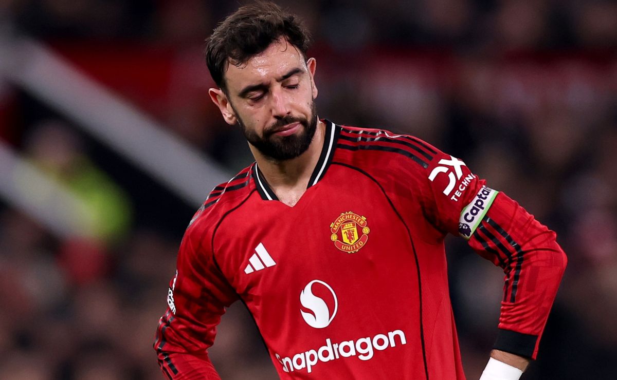 Bruno Fernandes may lose key reinforcement as Liverpool are reportedly ...