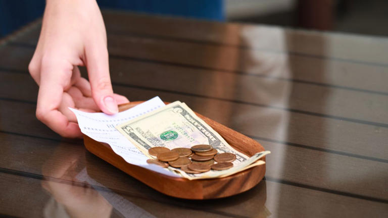 The dinner bill was $337. Friends refused to leave a single dollar for ...