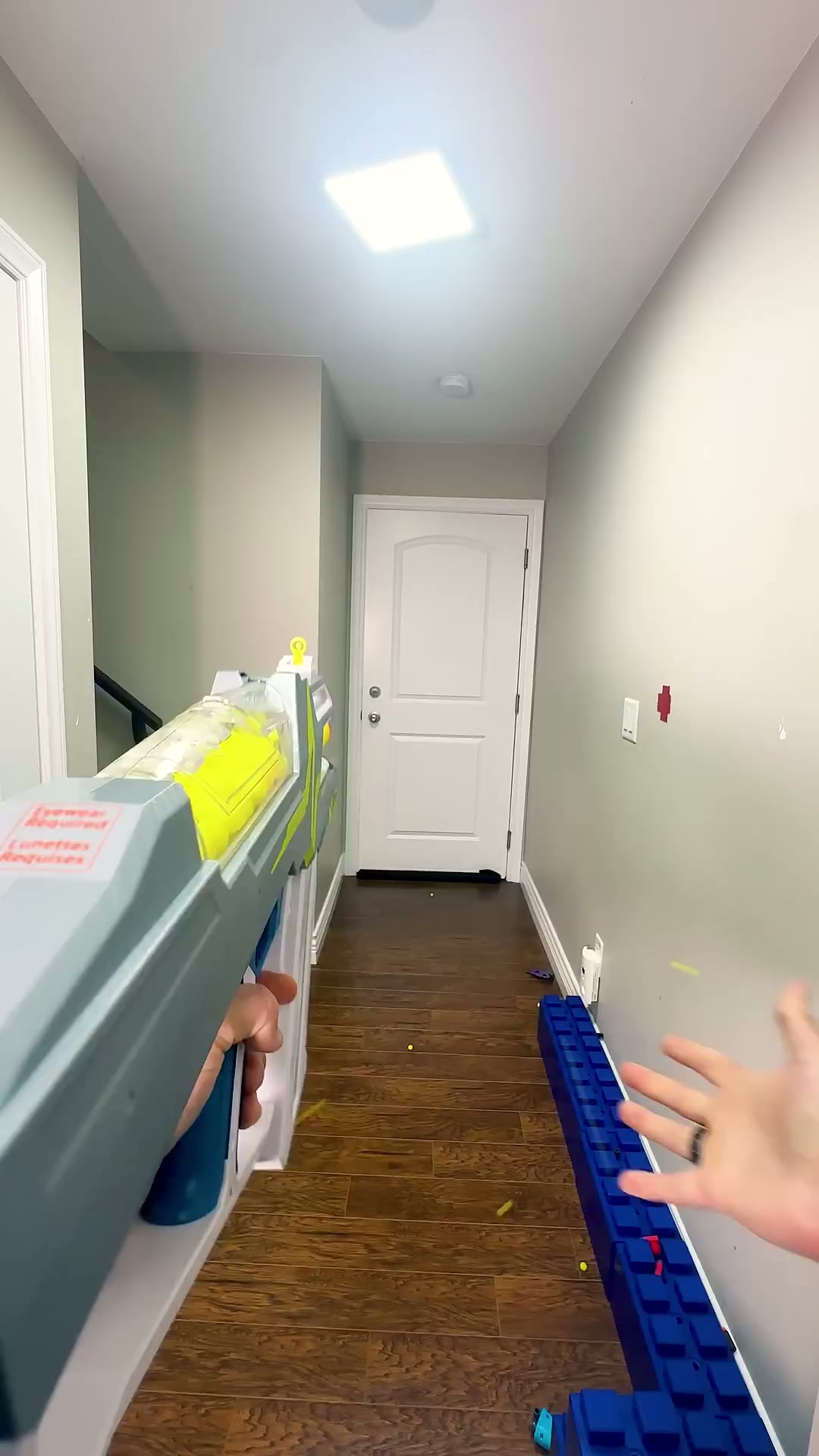 Nerf war clones: Airplane blaster!