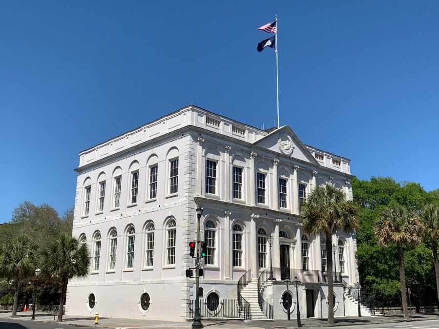 Charleston City Hall to be illuminated in yellow in honor of ...
