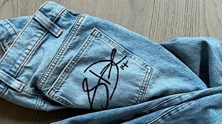 Sam Darnold’s future wife Katie steals show at Seahawks’ win with ...