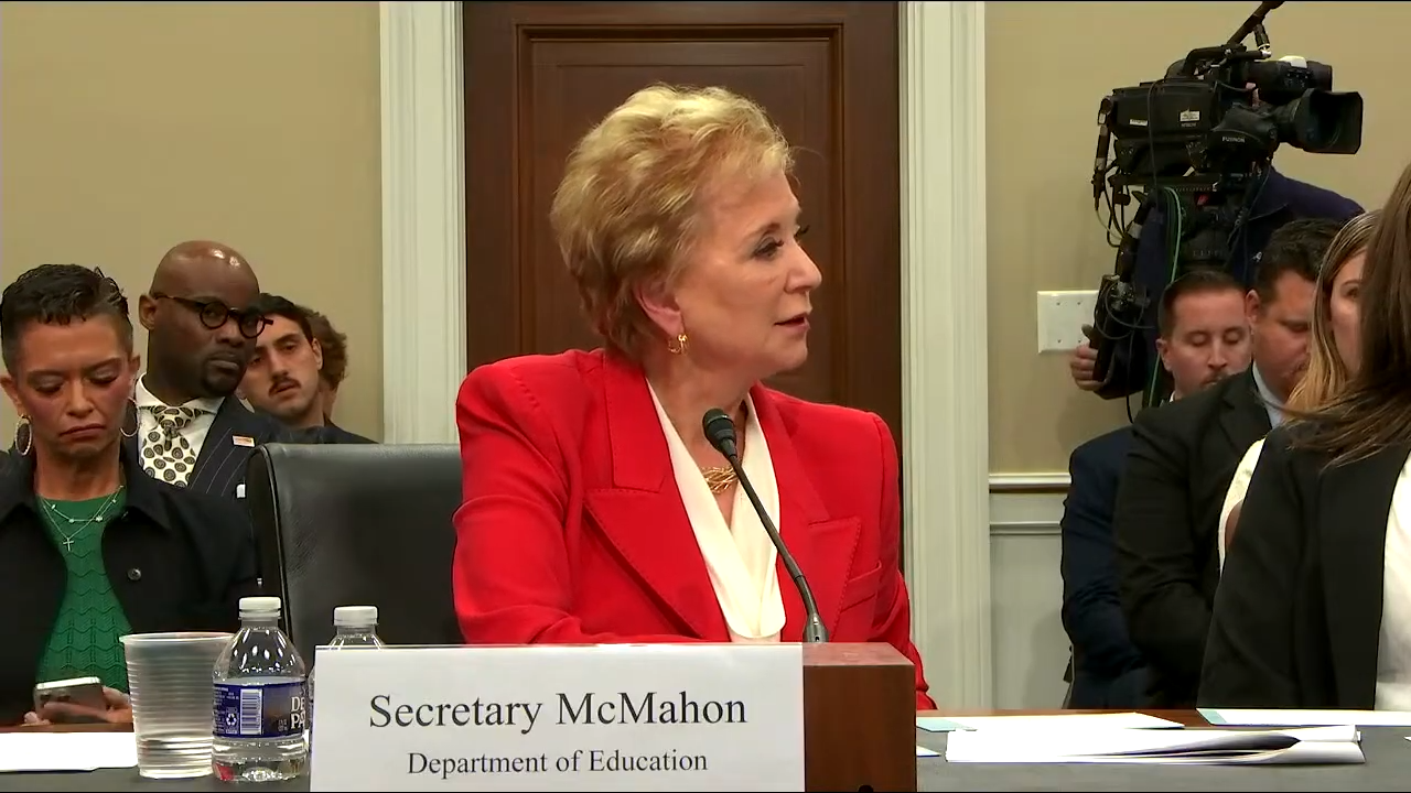 'Why are you in this job?': Linda McMahon mumbles talking points when ...