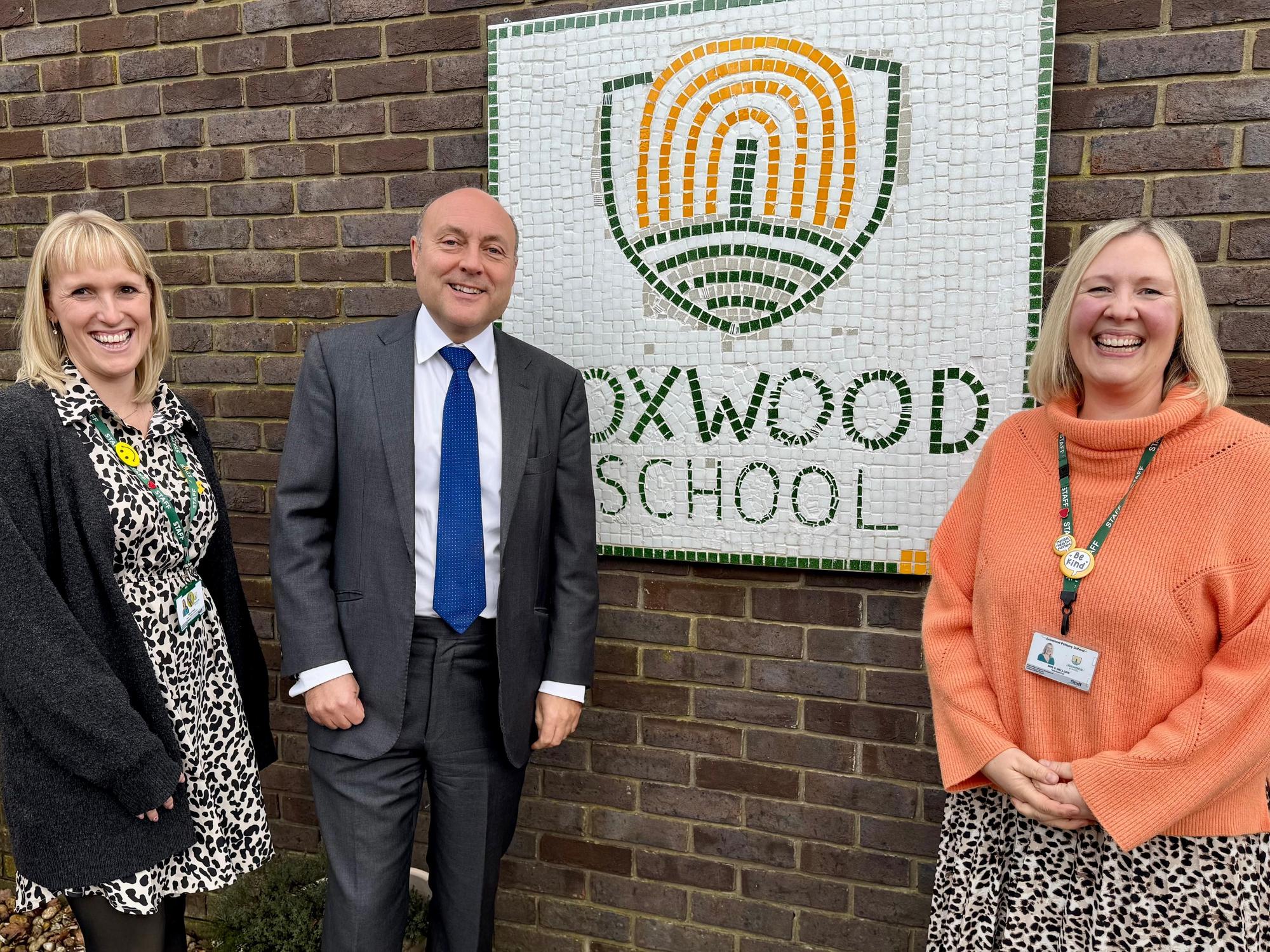 Andrew Griffith MP visits Loxwood Primary School and discusses SEND ...