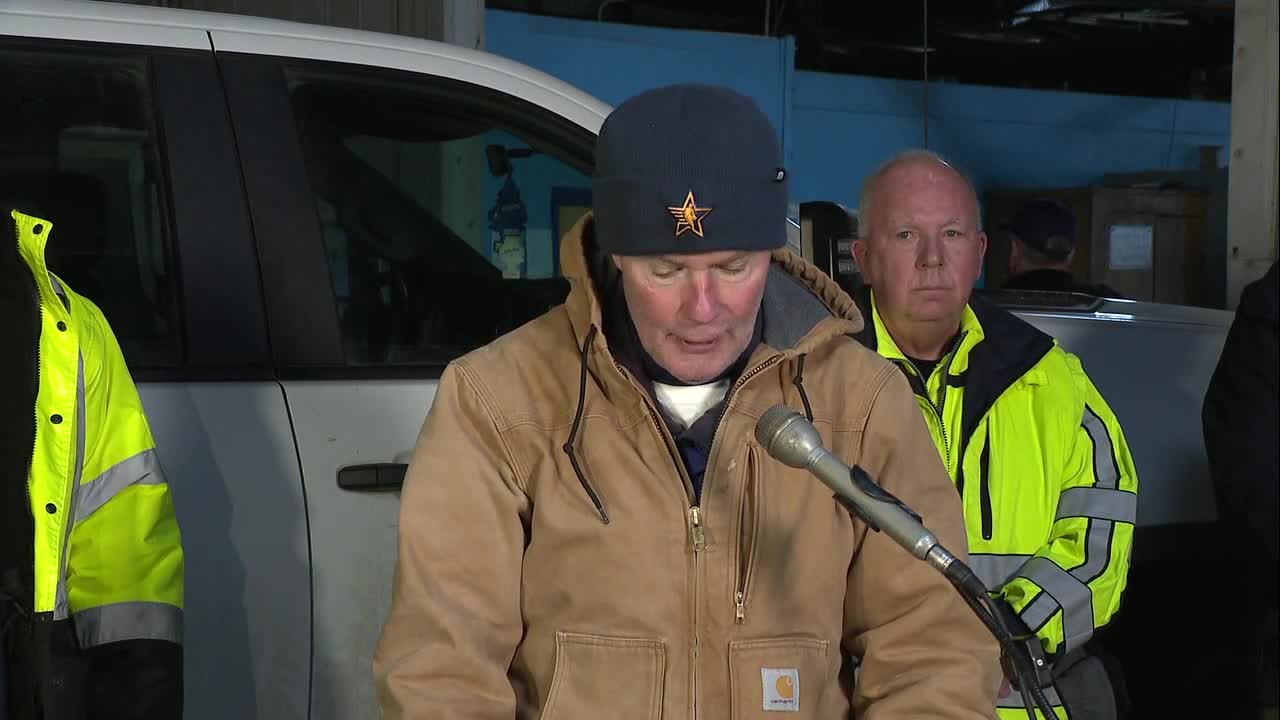 Mayor Hogsett, city leaders give snowstorm update 1/26