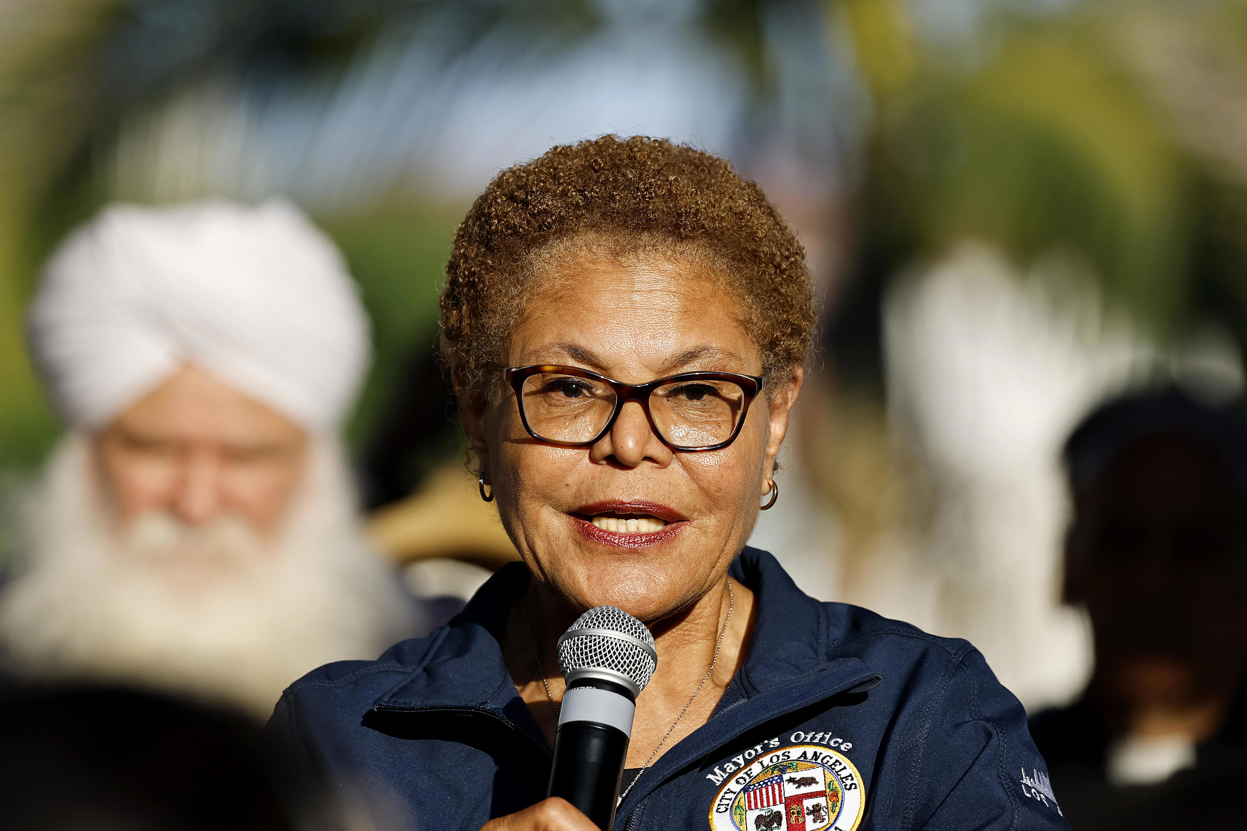 Mayor Bass condemns Minneapolis Border Patrol shooting