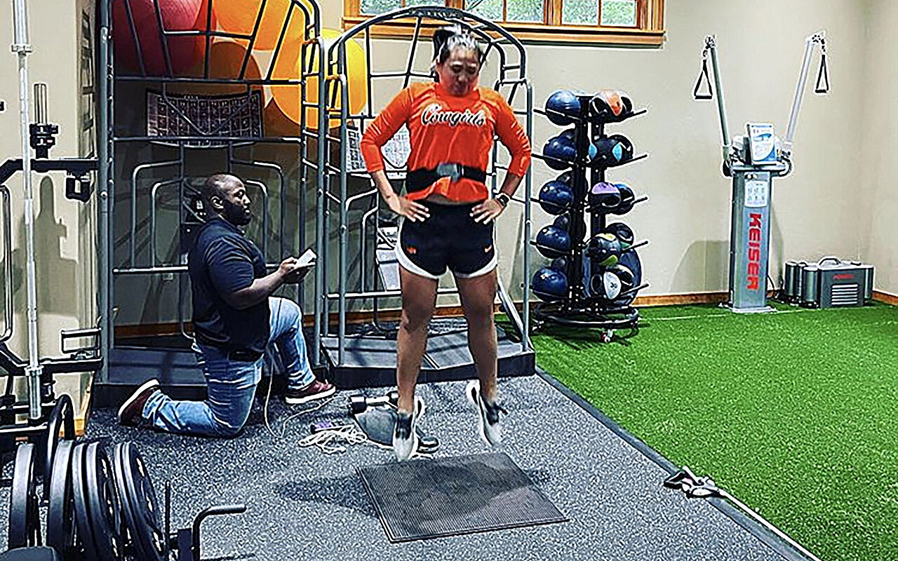 Athletes with better jumping ability generate faster golf club head ...