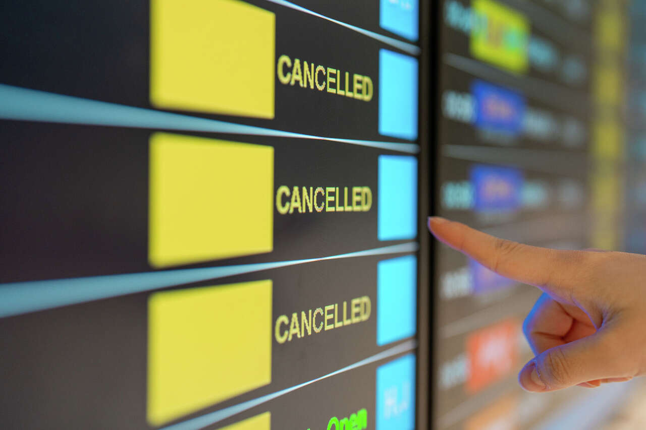 Texas airports buckle under winter storm, flights cancelled nationwide