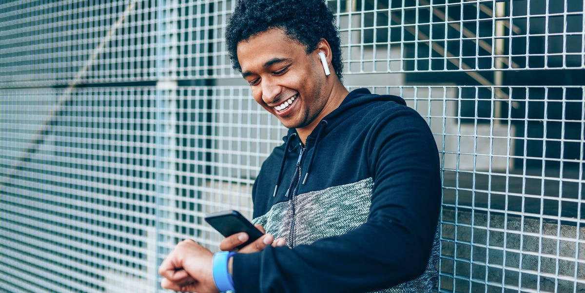 When training for a marathon, is it better to run a lot of miles or run ...