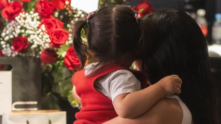 Cazzu y la tierna foto de su hija Inti con la que reafirma su identidad ...