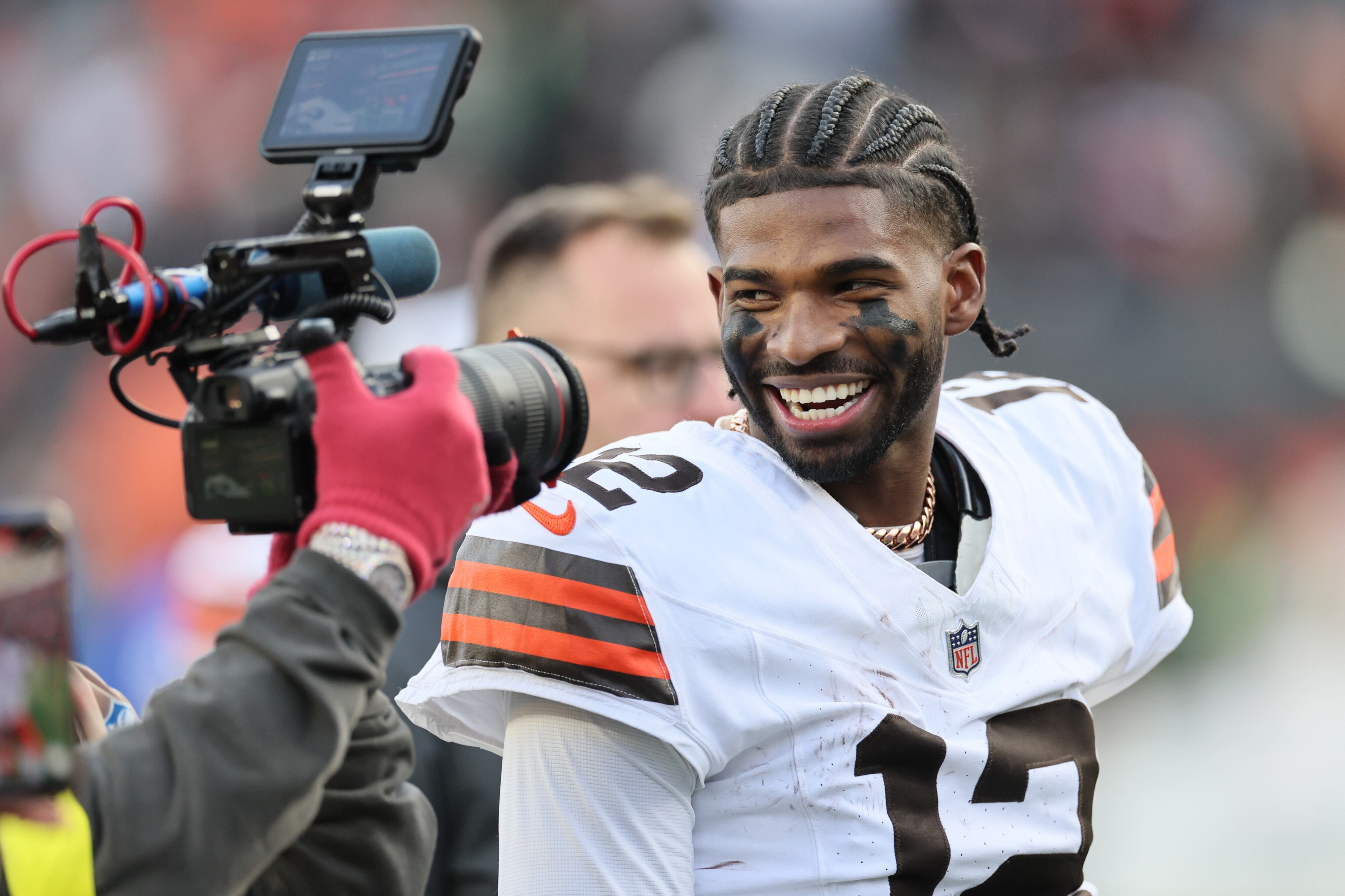 Browns QB Shedeur Sanders added to the Pro Bowl as a replacement for ...