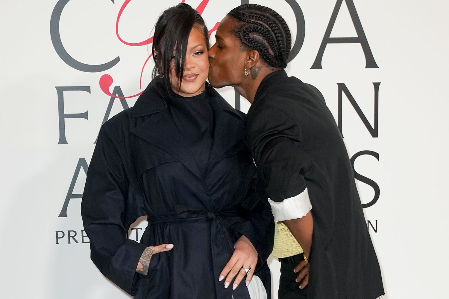 Rihanna praises her 'baby daddy' A$AP Rocky as his new album “Don't Be ...