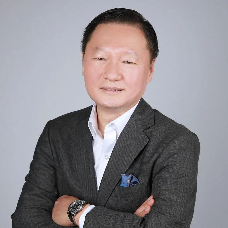 Award-winning Islamic finance leader joins ComTech Gold