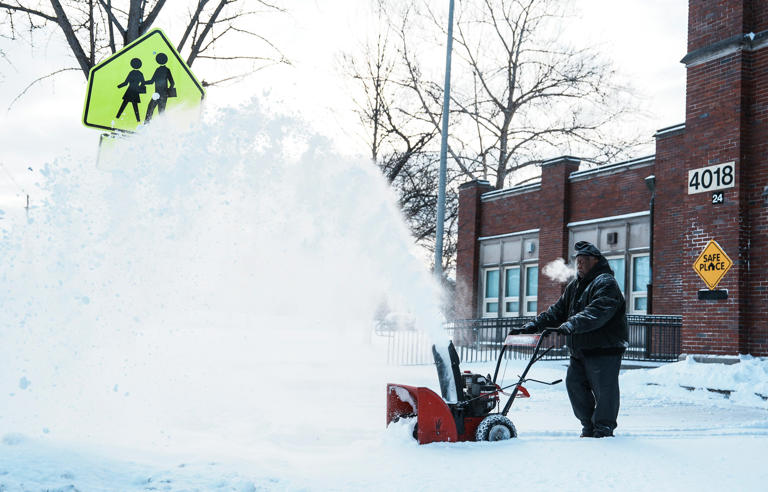 What Louisville-area schools are closed Jan. 27? See the list