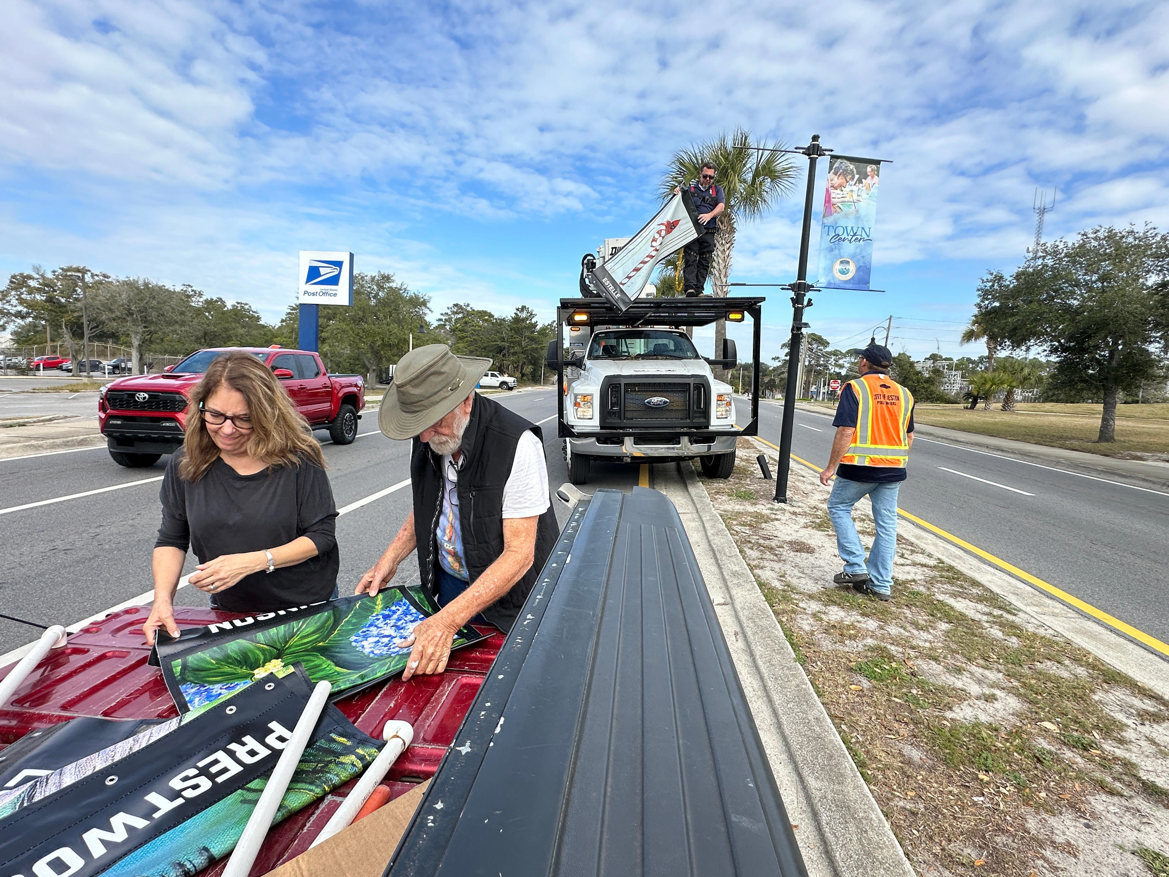 New year, new banners on Main Street in Destin