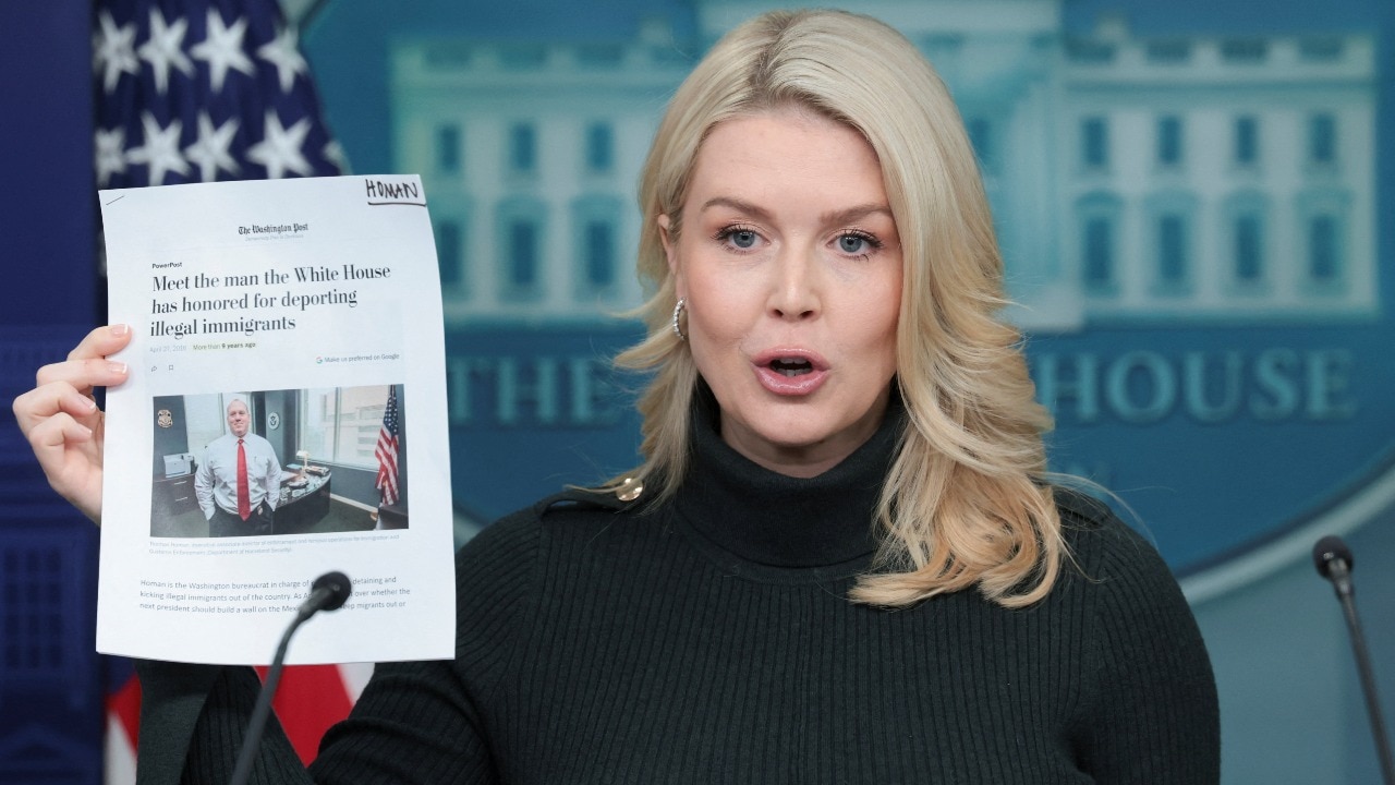 White House blames Minnesota Democrats after federal agents kill ...