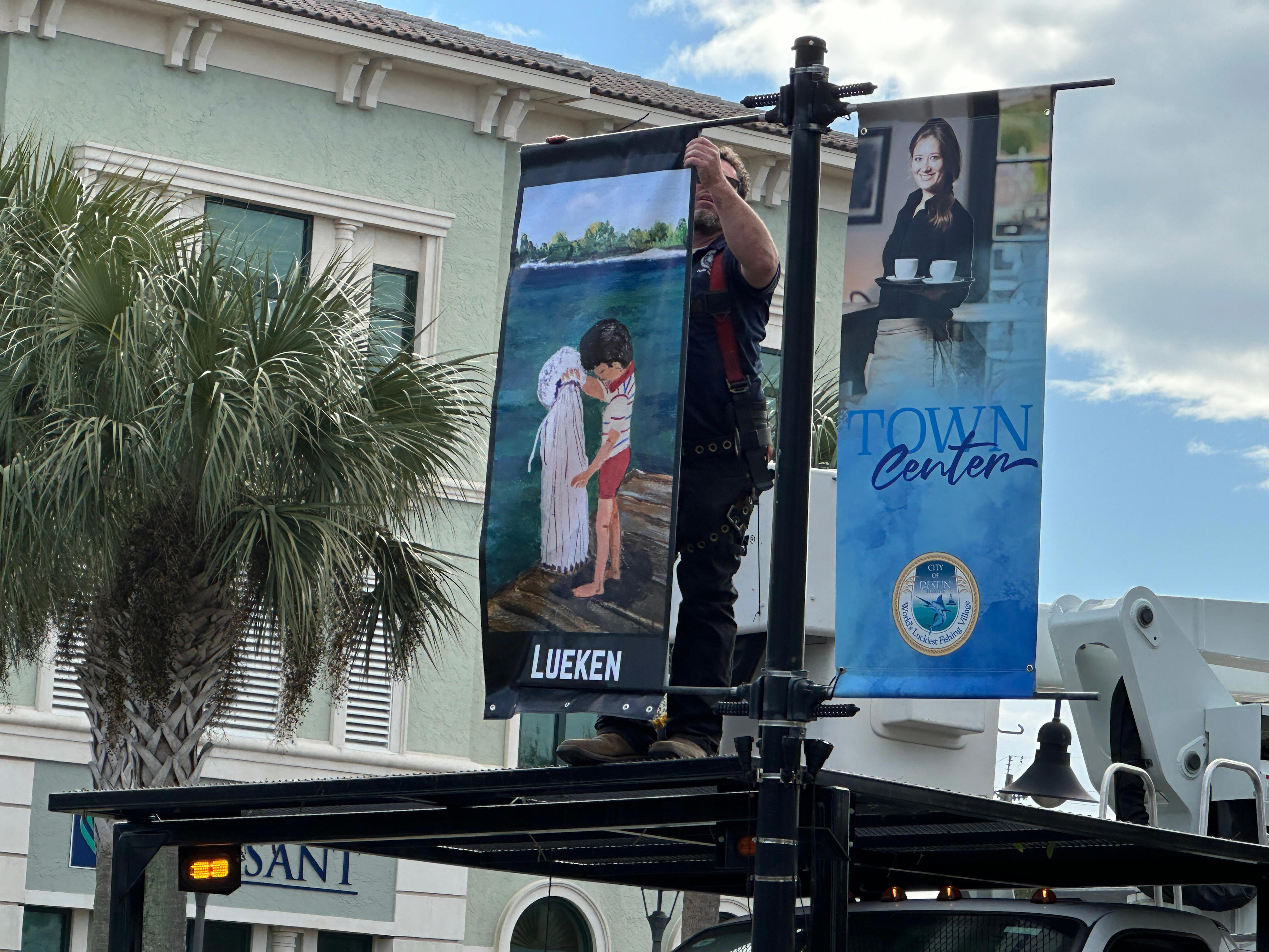 New year, new banners on Main Street in Destin