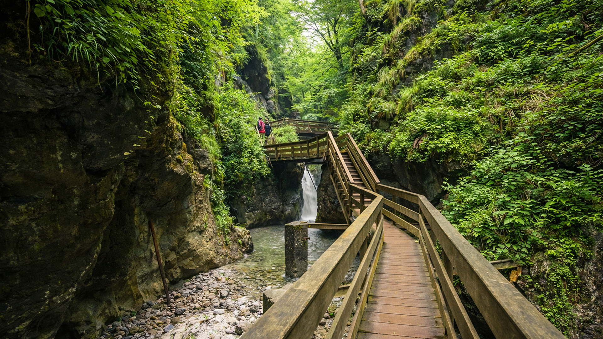 Seisenbergklamm Austria scenic nature walk near Lofer (4K)