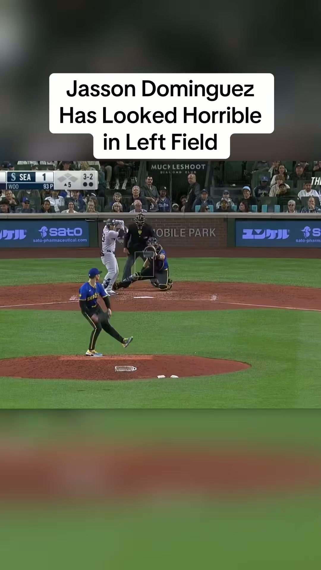 Holy moly he looks bad out there right now 💀 #MLB #baseball #mlbtikto...