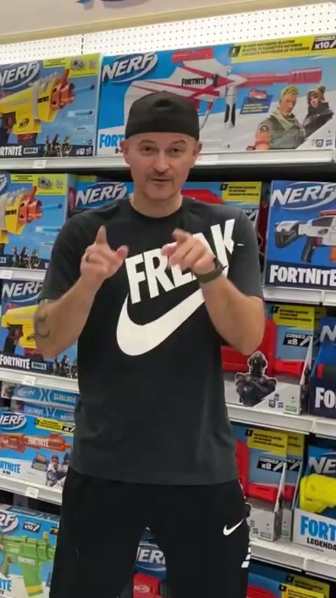 Nerf guns at Toys R Us!