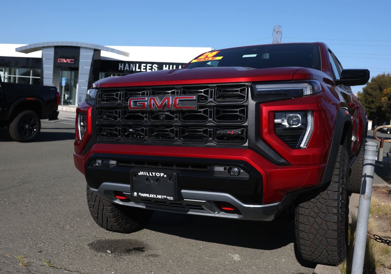 3 big questions for GM’s earnings. Tuesday morning is crunch time.